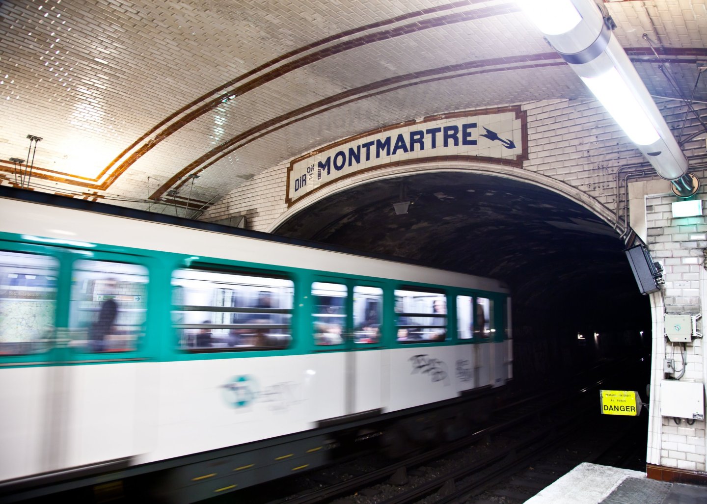 Parigi metro: mappa del percorso, biglietti e tariffe