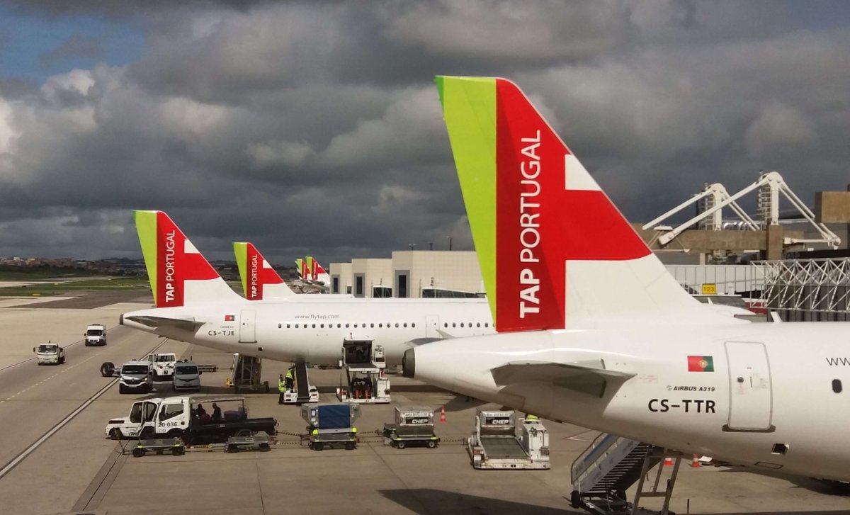 TAP Air Portugal contatto: telefono, e-mail o modulo